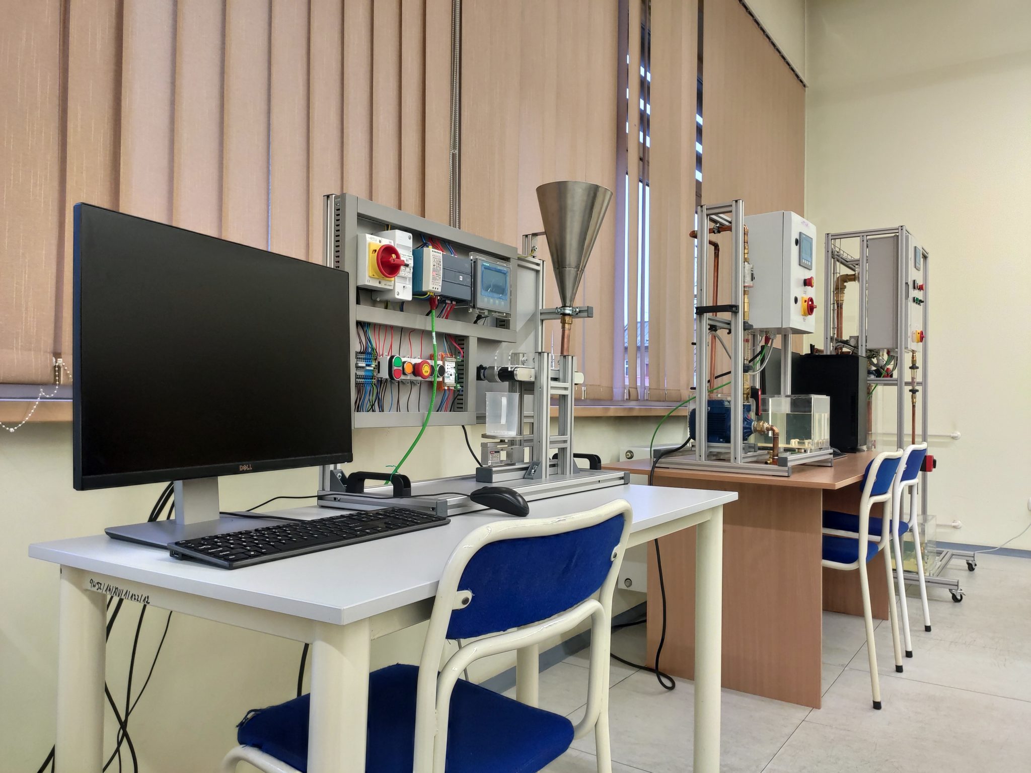 Laboratoria - Akademia Tarnowska | Studia | Rekrutacja | Kursy językowe ...